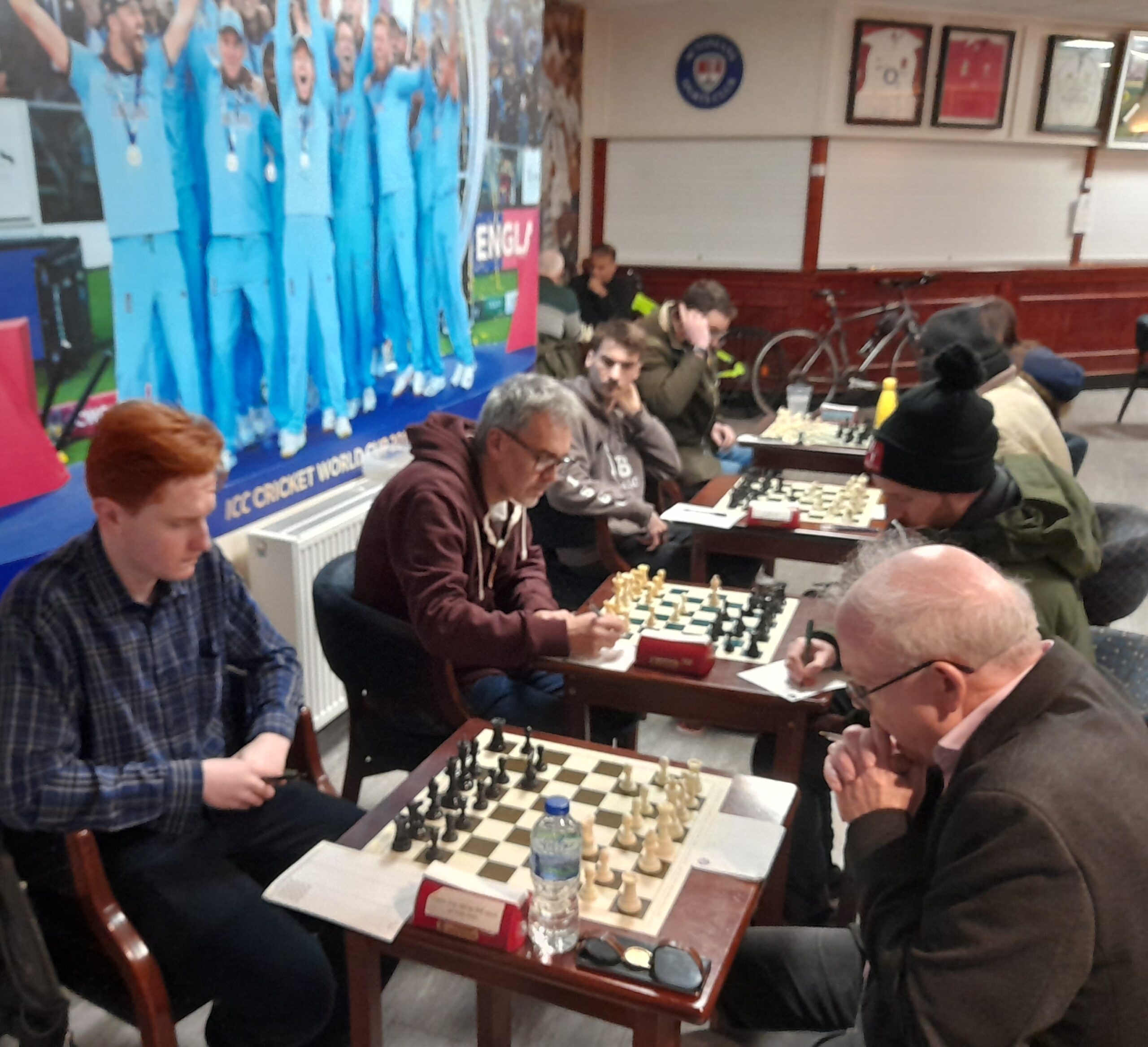 Frooghs to the fore as Kingston B triumph at Ealing | Kingston Chess Club